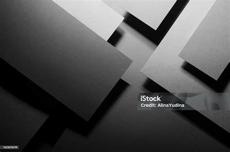 회색 탄소 추상 기하학적 배경과 모서리 줄무늬 하드 라이트의 선 검은 그림자 광선 빛 우아한 단순 현대 미니멀 스타일 상단보기의 대비와 치솟는 직사각형 표면 가장자리에 대한