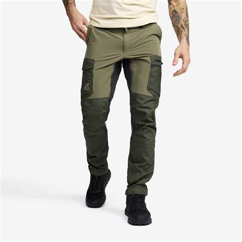 Rambler Serie Outdoor Hosen Shorts And Anoraks Revolutionrace