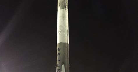 Saocom 1a Falcon 9s First Stage Returned To Land At Spacexs Landing Zone Lz 4 At Vandenberg