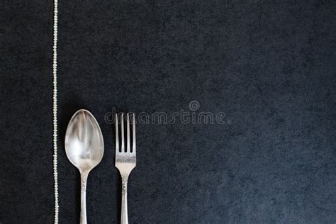 Вилка и ложка bw стоковое фото. изображение насчитывающей старо - 60910516