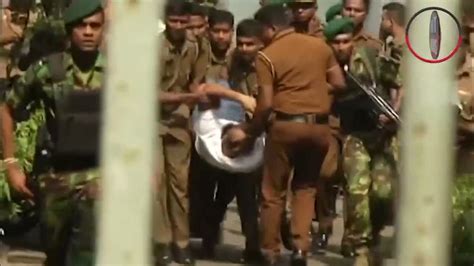 ගණේමුල්ලේ සංජීවිව පයින් ඇවිත් කරෙන් ගිය අයුරු Lanka Hit News Youtube