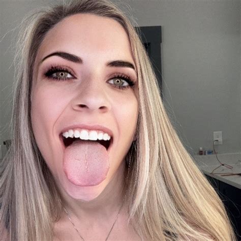 Makayla Melons Makaylamelons Snapchat Stories Spotlight And Lenses