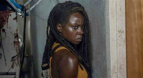 Michonne Morta Andando