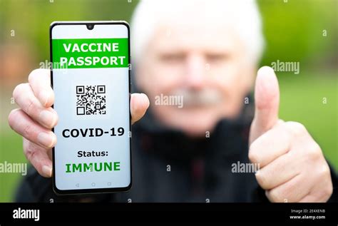Digitaler Impfnachweis Fotos Und Bildmaterial In Hoher Auflösung Alamy