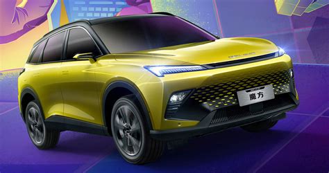 Baic X6 ใหม่ 15t 188 แรงม้า ราคา 546000 817000 บาท ในจีน รถใหม่