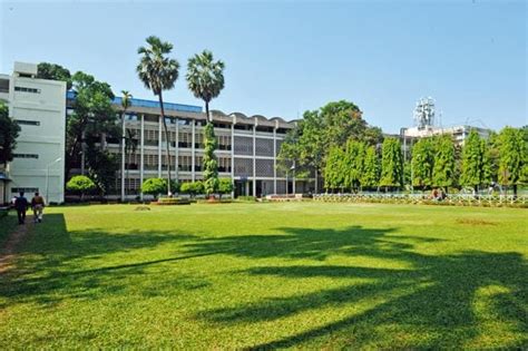 Indian Institute Of Technology Bombay Logo Another Feather In Iit