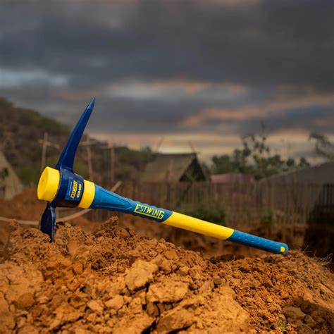 Estwing 5lb Pick Mattock Fibreglass Toolware Sales Ltd