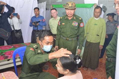 တပ်မတော်မြစ်တွင်းသွား ဆေးရုံရေယာဉ် ရွှေပုဇွန် နှင့် မြစ်ရေယာဉ် စကု မော်လမြိုင်ကျွန်းမြို့နယ်၊ ရ