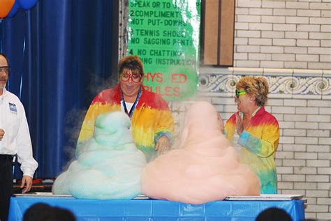 13 Science Projects Explained In 6 Seconds Or Less