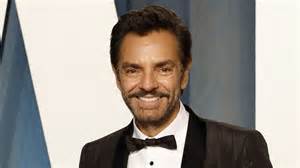 Eugenio Derbez To Star In 1930s Dracula Comedy At Vix