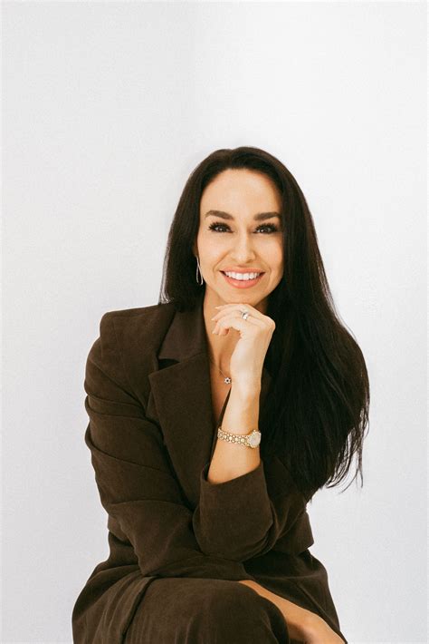 About Dr Rogozinski One Dermatology