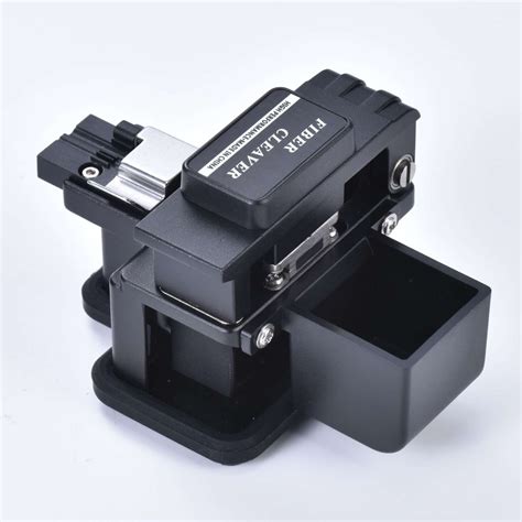 光纤切割刀 Et 30 2025展位号10d208、10d209 Cioe中国光博会 光纤切割刀 Et 30 2025展位号10d208、10d209 Cioe中国光博会