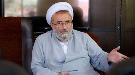 مسیح مهاجری از ابتدای تشکیل جمهوری اسلامی گرفتار گروه‌های فشار بودیم