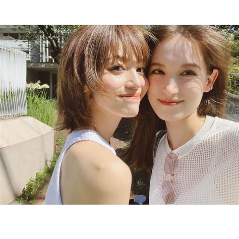 トラウデン直美さんのインスタグラム写真 トラウデン直美instagram 「こないだ、ハッピーオーラの塊かえちゃんと🫶🏻会うと元気になる