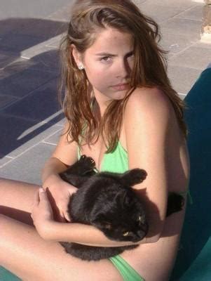 Genevieve Gaunt Osobnosticz
