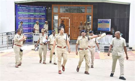 Kadapa Sp Siddharth Kaushal Inspects Security At Strongrooms