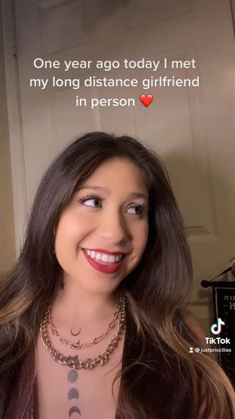 Long Distance Lesbian Relationship Breaks The Distance Long Distance