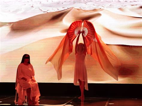 Elena Brovelli Showcases Textile Portal ‘ligea At Milan Gala