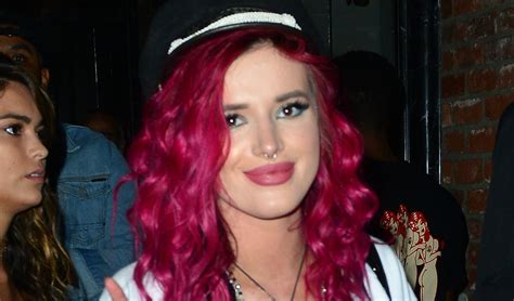 Bella Thorne Responds To Explicit Video Says Its Fake Bella Thorne