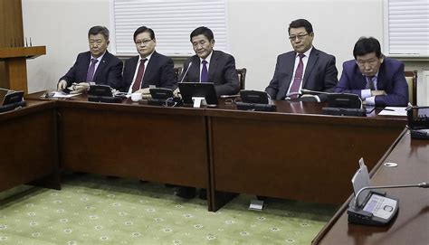 Засгийн газрын дөрвөн сайд Н Номтойбаяр гишүүнийг шүүнэ Niislel Times