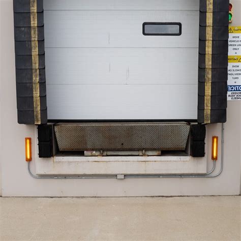 Loading Dock Guide Light Set Tri Lite