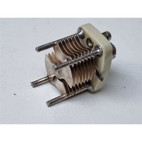 Variable Capacitor 2x20pf 750v Butterfly