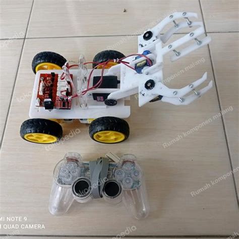 jual robot transporter lomba 4 roda 3 servo gripper dan 1 servo lengan