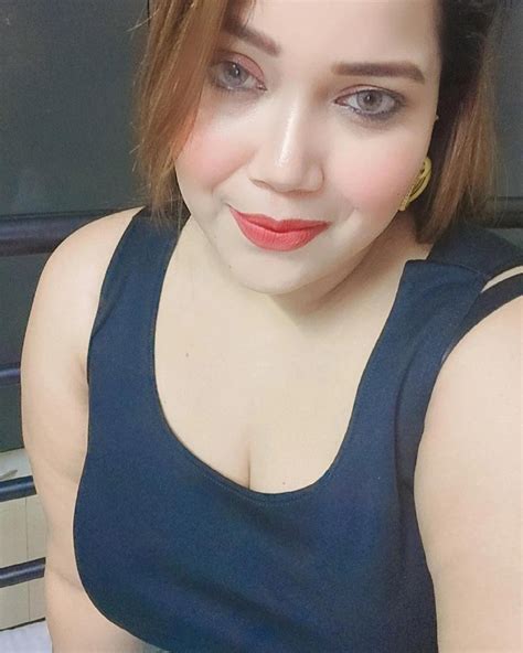 Plus Size Models Of India 🇲‌🇴‌🇩‌🇪‌🇱‌ Curvyjaanvinewofficial