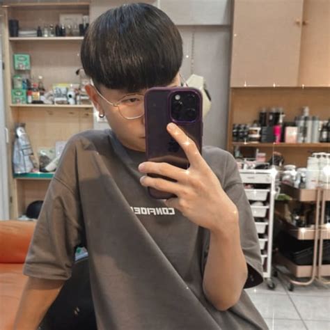 𝟙𝟞𝟙 Yy21 • Threads Say More