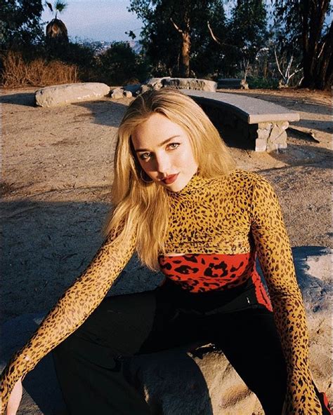 Peyton List R Femcelebs