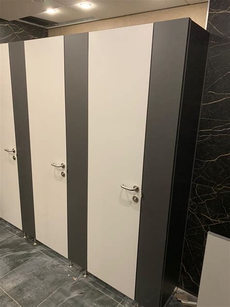 Туалетные перегородки для санузлов купить в Москве от производителя