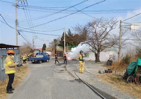 울산 석유화학공단 맨홀에서 불꽃 솟아인화수소 2톤 누출