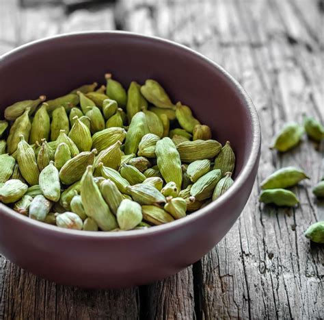 Cardamom - Unbar Rothon