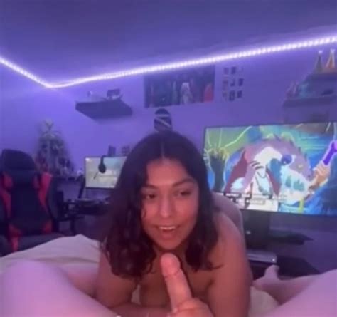 Girl Farts While Sucking Dick And During Sex