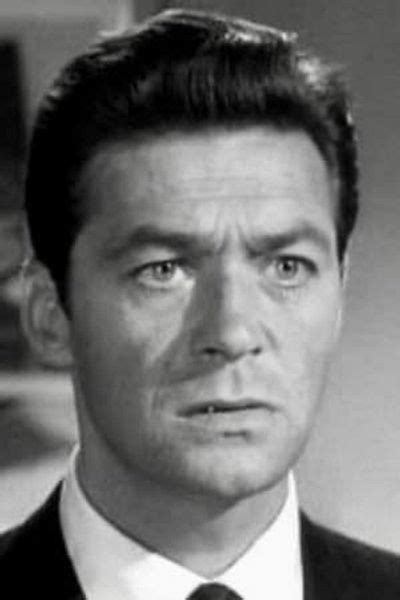 Maurice Kaufmann About Entertainmentie