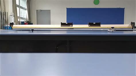 气垫滑轨碰撞实验:相同质量间的弹性碰撞 Youtube 气垫滑轨碰撞实验:相同质量间的弹性碰撞 Youtube