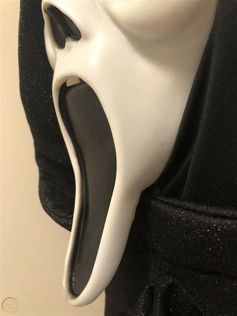 Scream Ghostface Mask 25th Anniversary Tagged Ghost Face Fun World