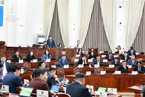 Хөдөө аж ахуйн тухай Хүнсний тухай хуульд нэмэлт өөрчлөлт оруулах тухай хуулийн төслүүдийн