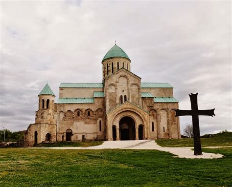 ძველი და ახალი ქუთაისი February 2014