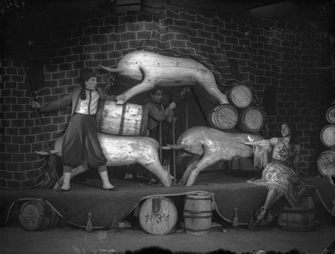 Фото Московский государственный цыганский театр «Ромэн Сцена из спектакля «Кармен 1934 год