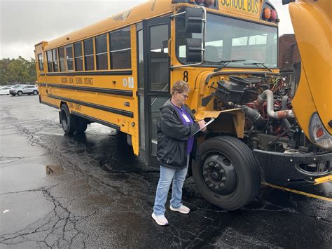 Fmcsa Renews School Bus Driver ‘under The Hood Training Exemption