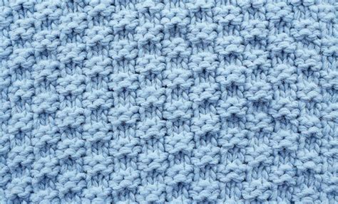 Learn To Crochet The Moss Stitch Lantern Moon