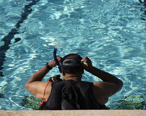 Scuba Diving Classes Return To Luke Luke Air Force Base Article Display