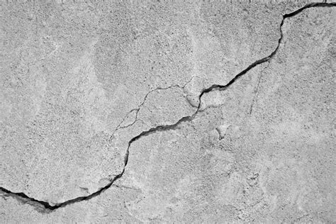 Campi Flegrei And Seismic Risk The Role Of Active Mass Dampers In The