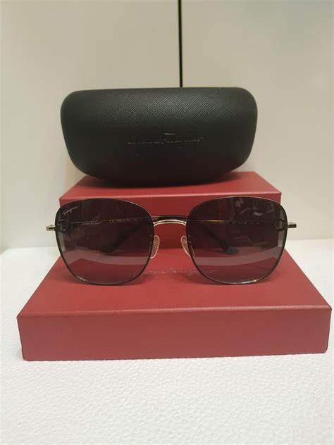 컨디션굿 풀구성페라가모 선글라스 세컨웨어