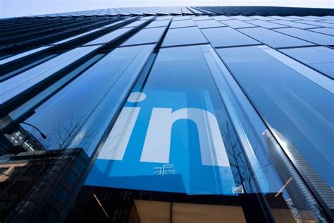 linkedin is using your data to train ai success