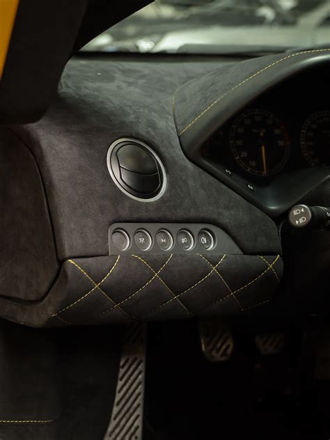 Sticky Button Repair For Ferrari Maserati And Lamborghini
