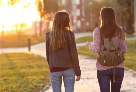 Introvert I Extravert E Differences In Personality Motivation Outlook