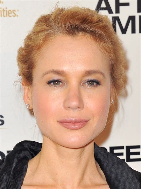 Kristen Hager Actress