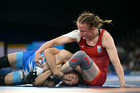 ФОТО Обличчя та емоції Коляденко після поразки у фіналі Олімпіади 2024 Читайте на Ukr Net